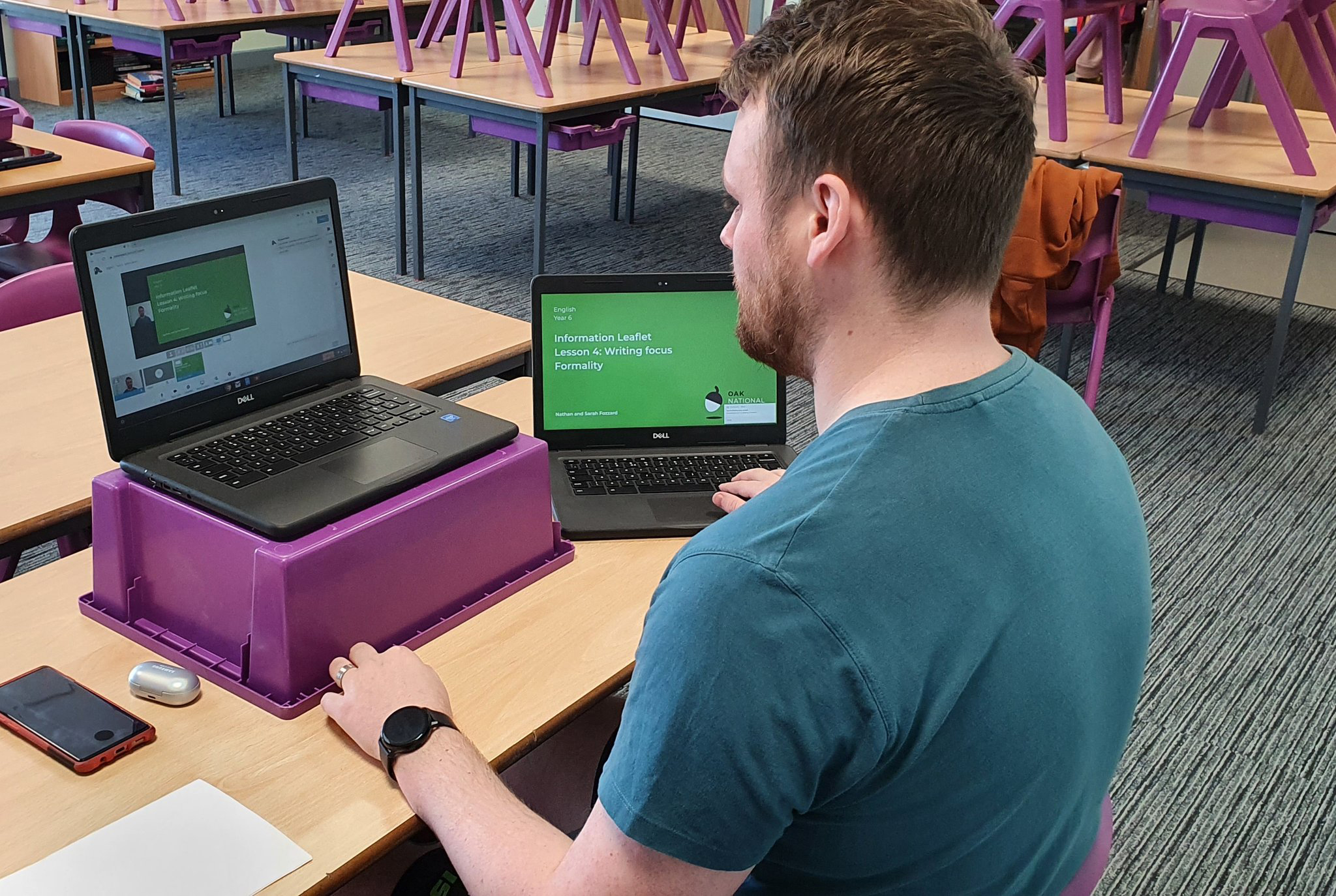 Developing an online classroom made by teachers for teachers